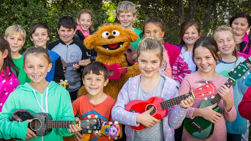 Watch The Moe Show | Full Season | TVNZ OnDemand