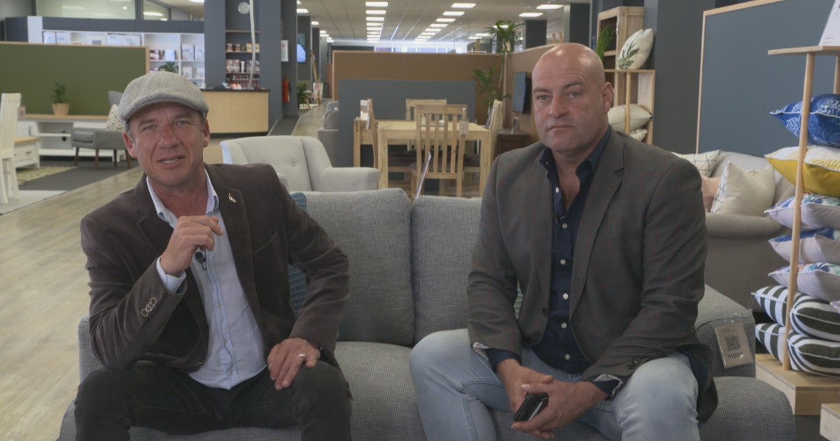 Watch Seven Sharp Seven Sharp pops in to set of Late Night Big ...