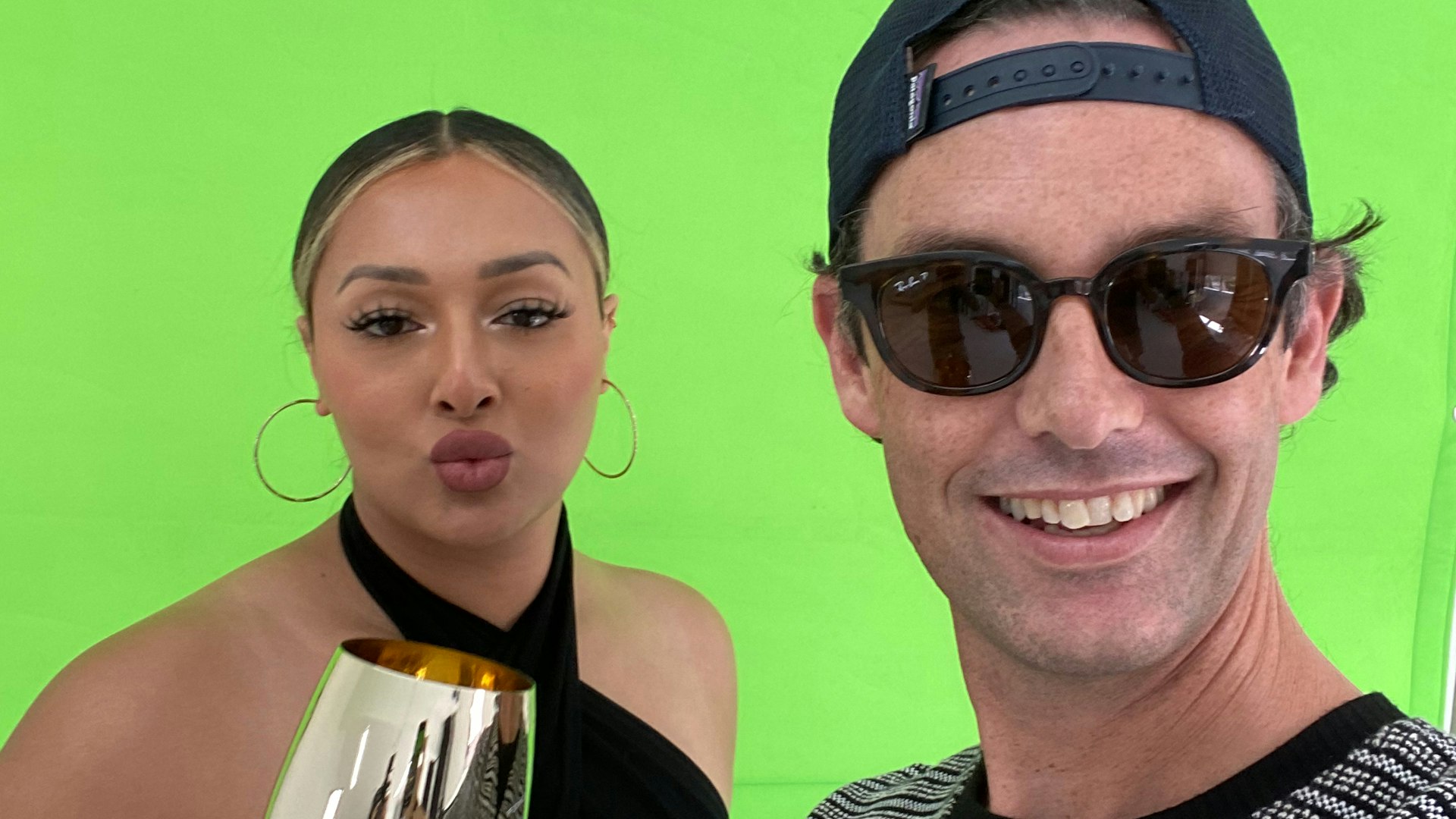 Kris Fox's Instagram, Twitter & Facebook on IDCrawl