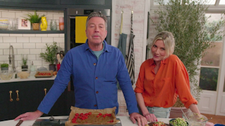 John & Lisa's Weekend Kitchen